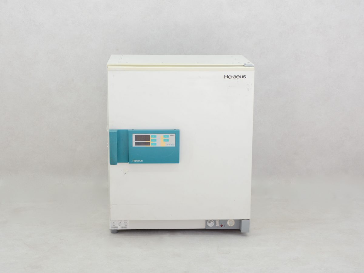 Étuvé Heraeus UT12P - Gemini BV