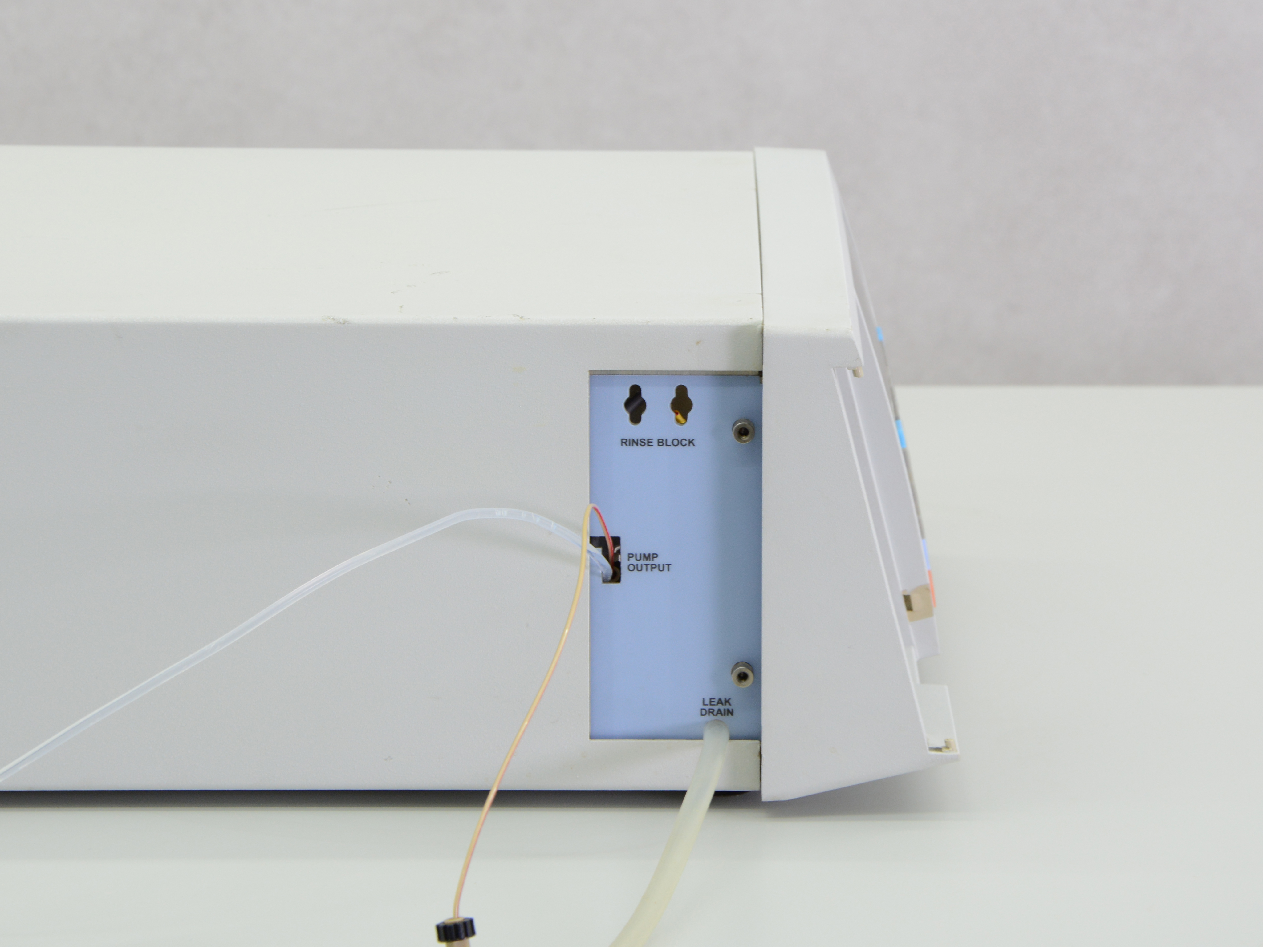 Pompe HPLC Perkin Elmer Serie 200 LC - Gemini BV