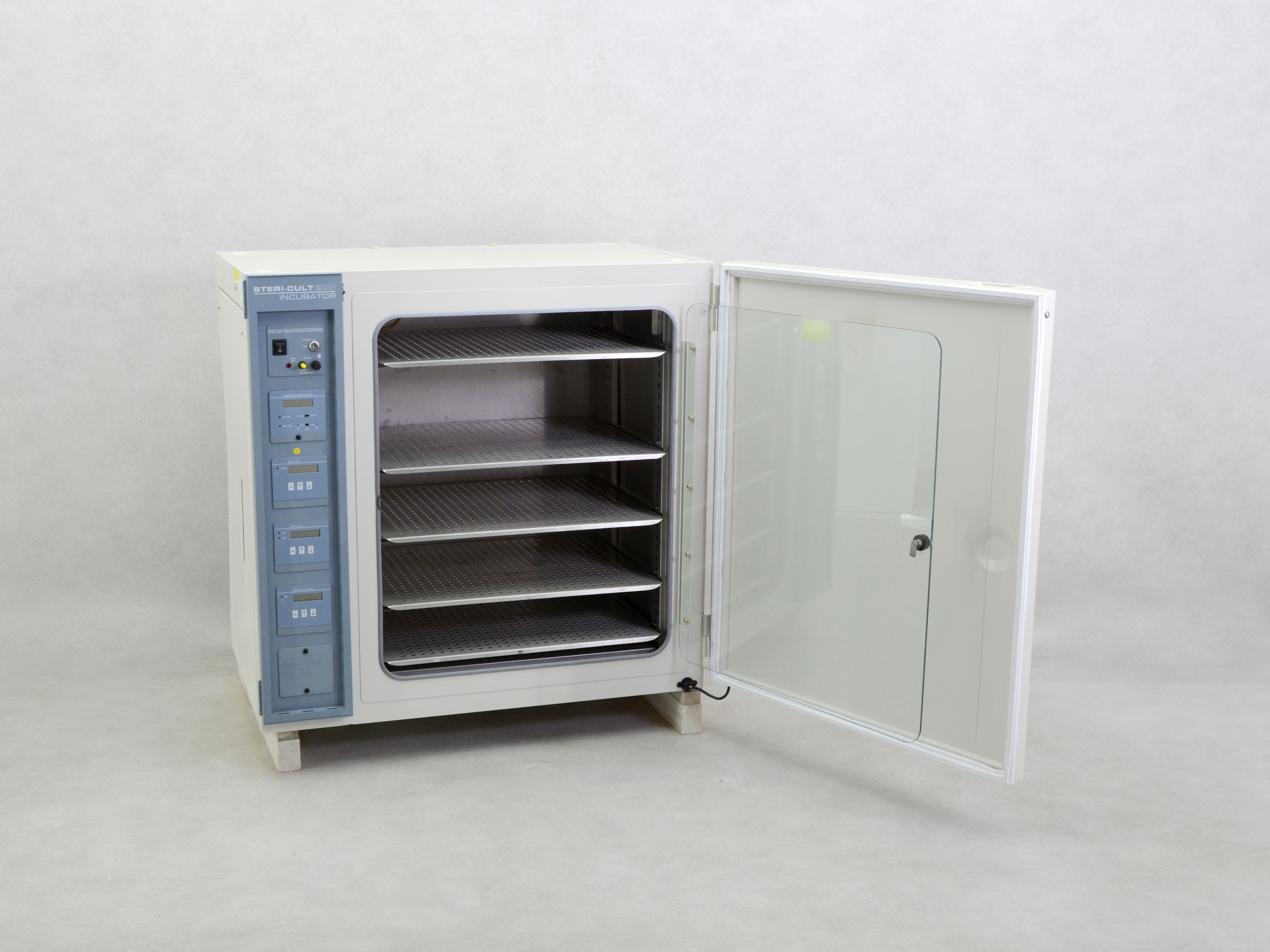 Incubateur à CO2 Thermo Forma Scientific 3035 - Gemini BV