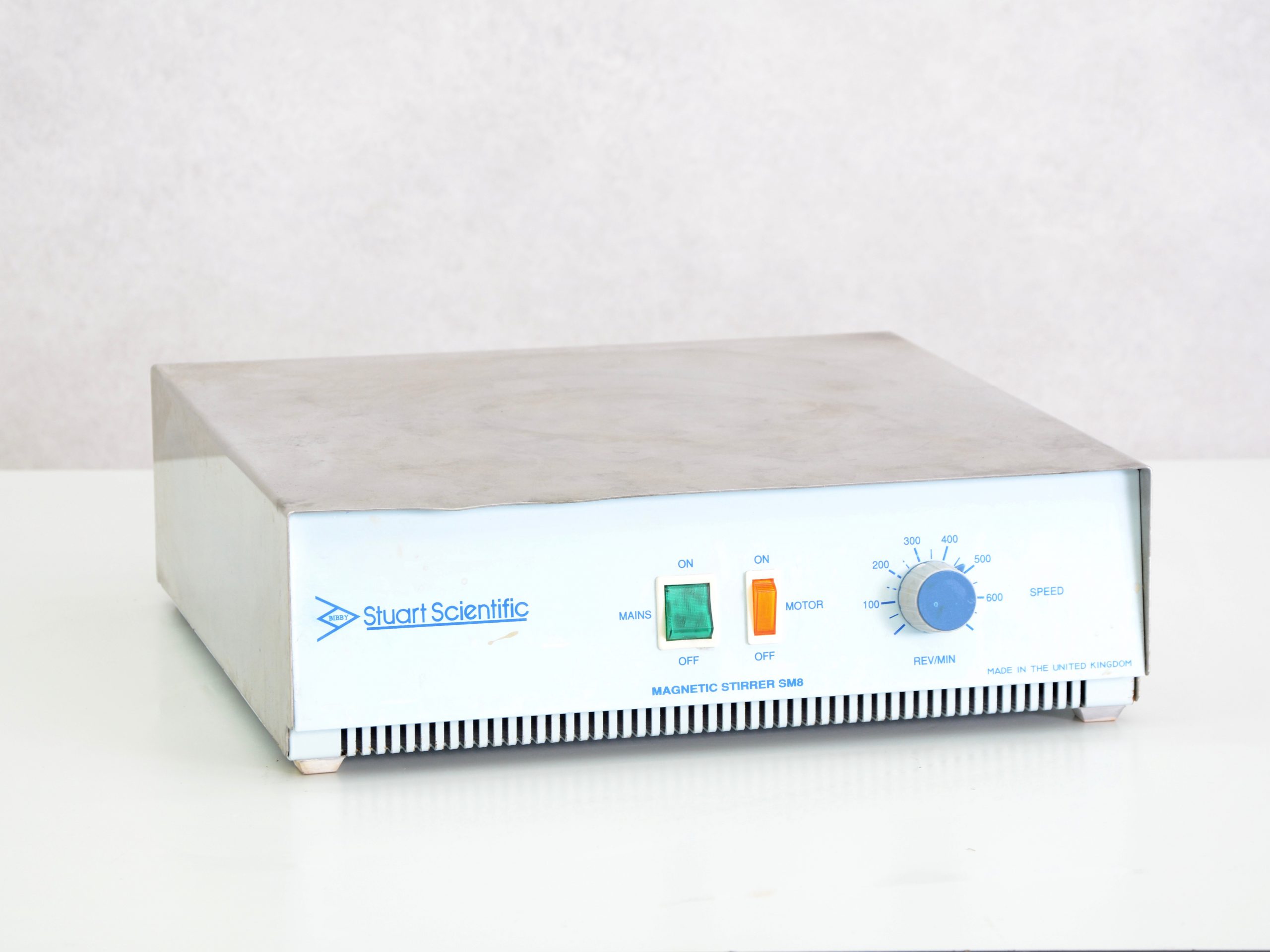 Agitateur magnétique Stuart Scientific SM8 - Gemini BV