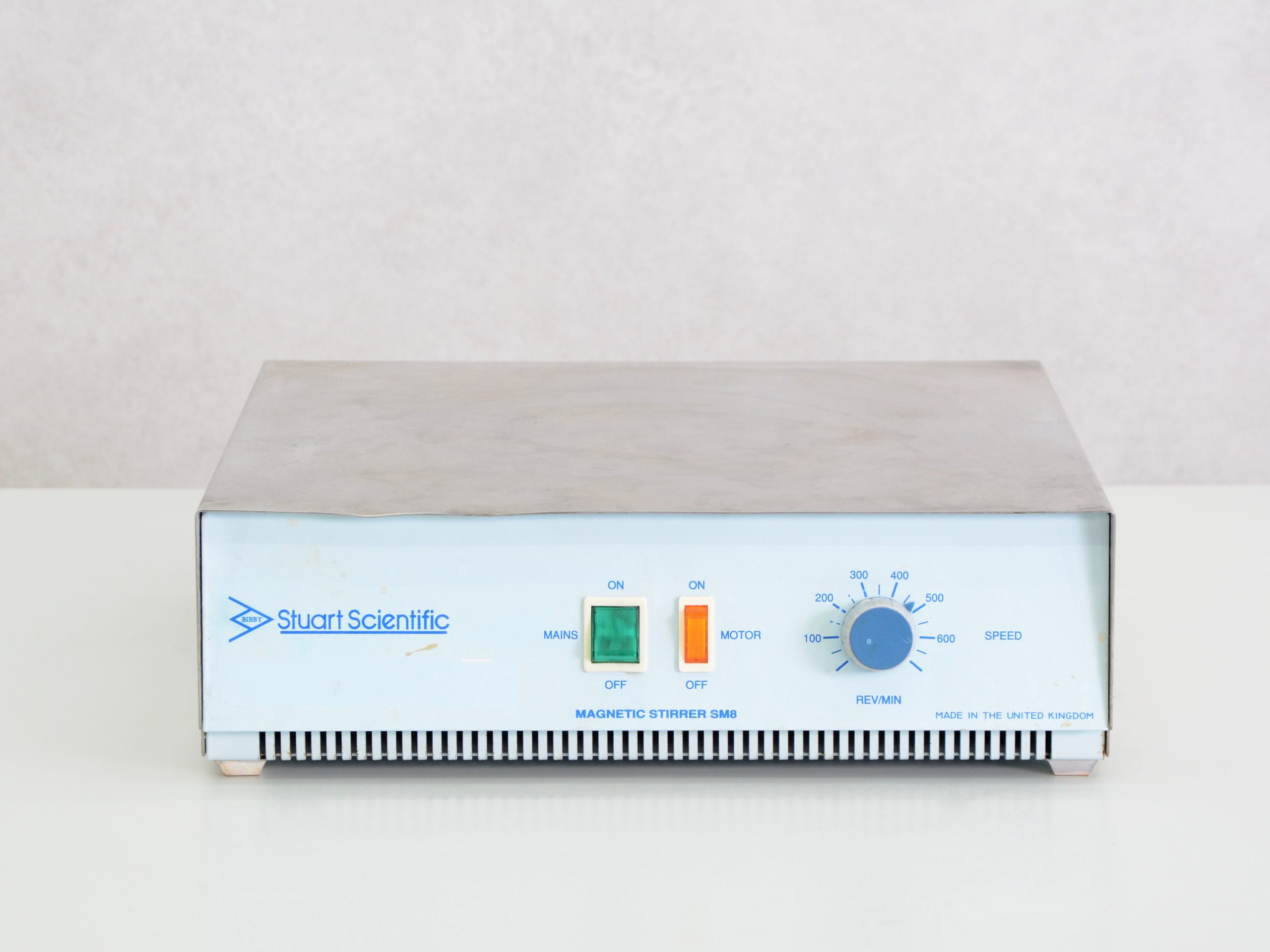 Agitateur magnétique Stuart Scientific SM8 - Gemini BV