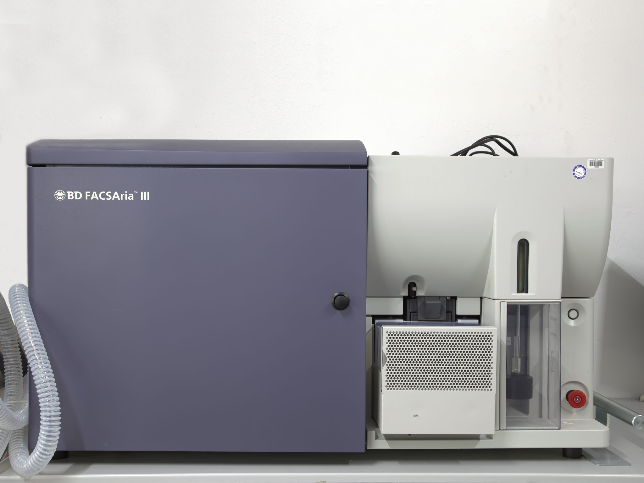 Cytomètre en flux BD - Becton Dickinson FACSAria III - Gemini BV