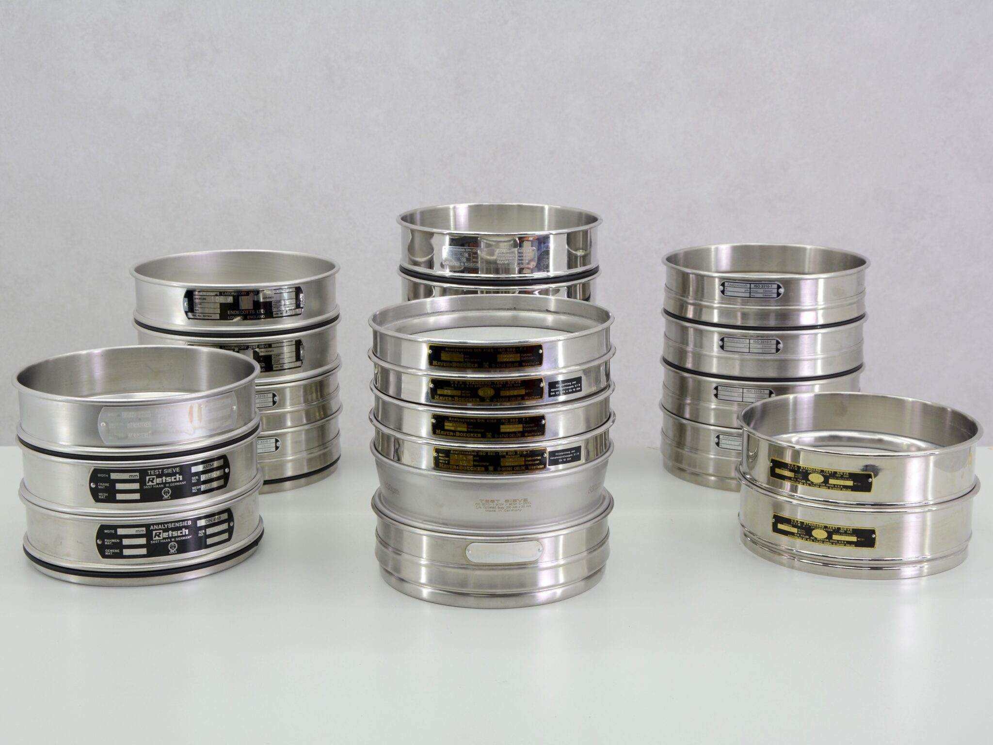 Différentes tamis d’analyse (e.a. Retsch, Endecotts) - Gemini BV