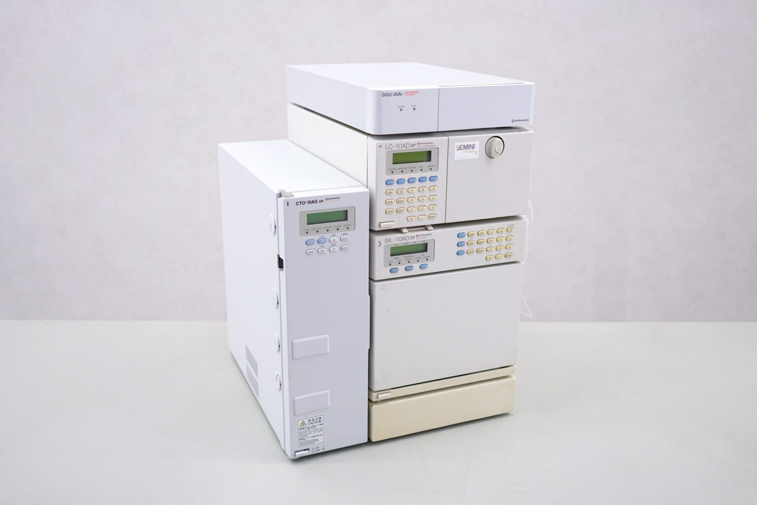 Shimadzu 10/20 séries HPLC - Gemini BV