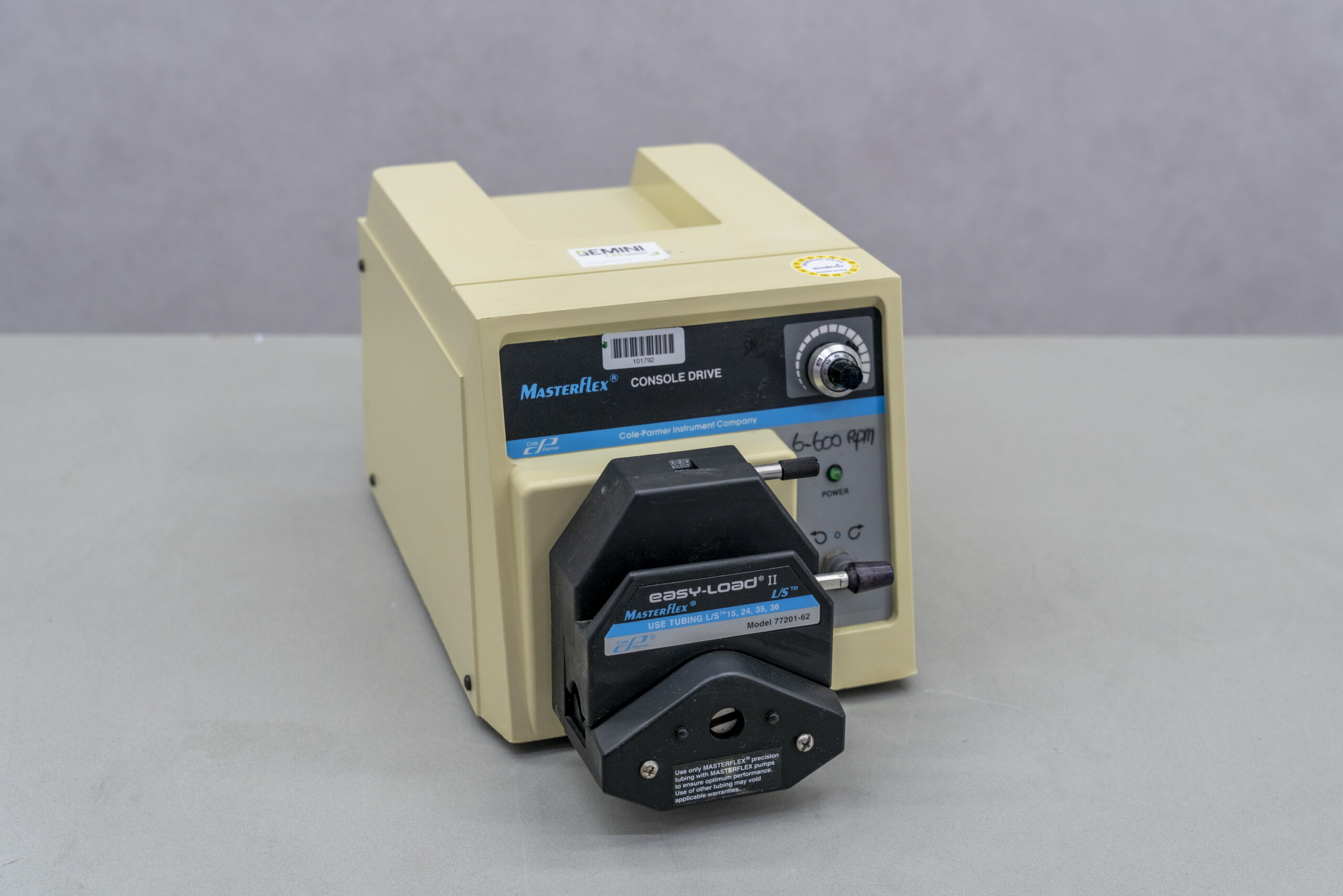 Pompe péristaltique Cole-Parmer Masterflex 7521-47 avec tête de pompe ...