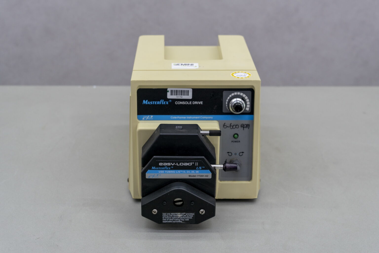 Pompe péristaltique Cole-Parmer Masterflex 7521-47 avec tête de pompe ...