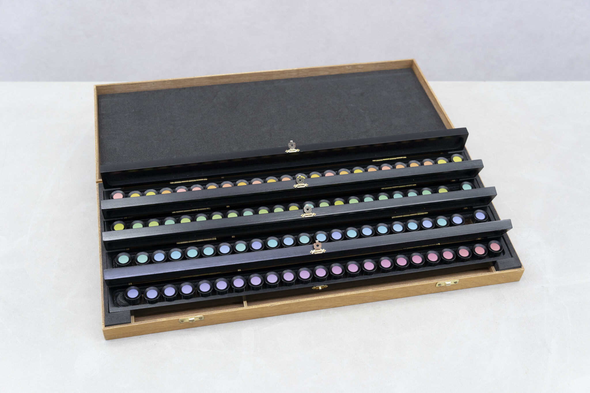 Kit de test de vision des couleurs Farnsworth Munsell 100 - Gemini BV